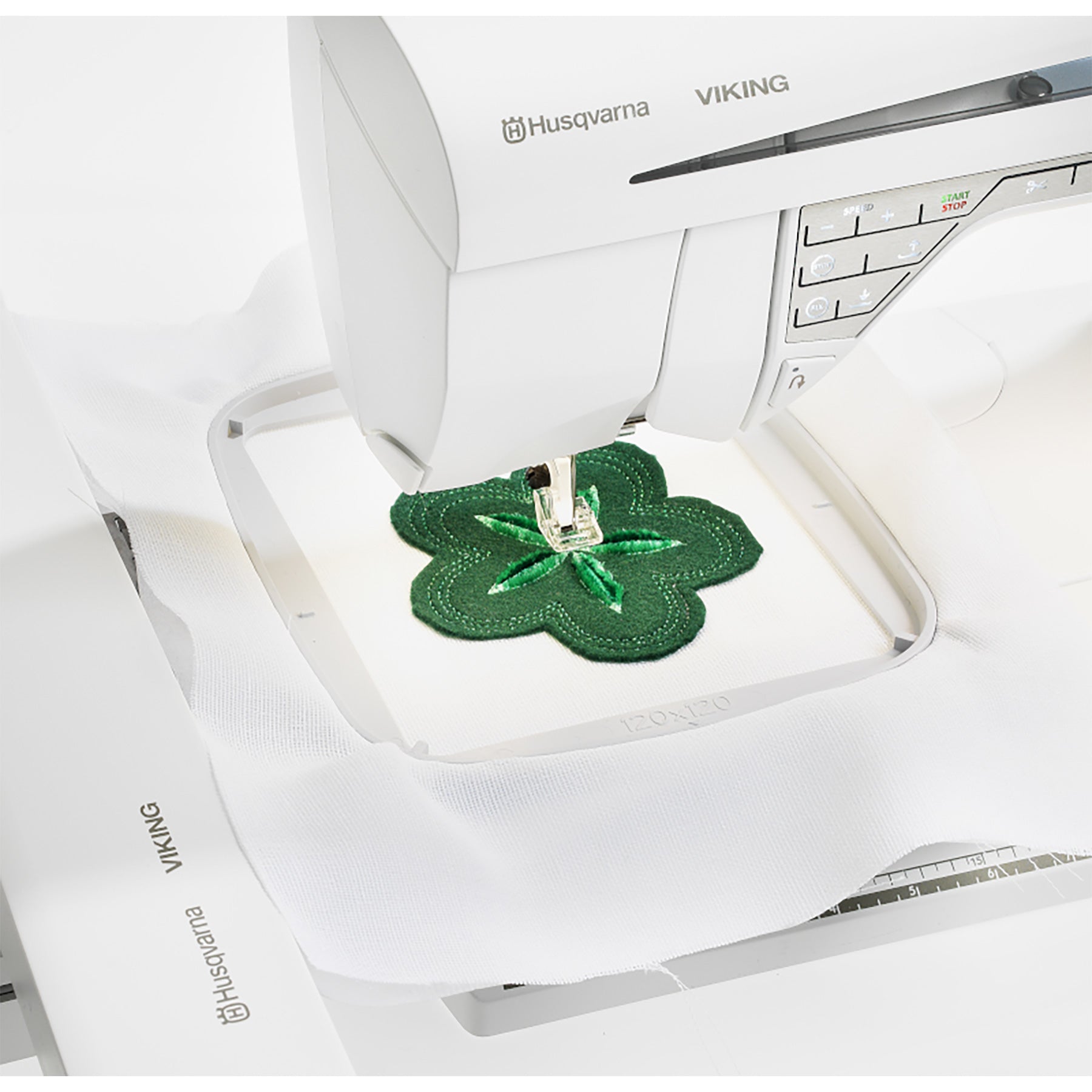 Husqvarna® Viking® Splendid Square Hoop 120 x 120 mm | Husqvarna® Viking®